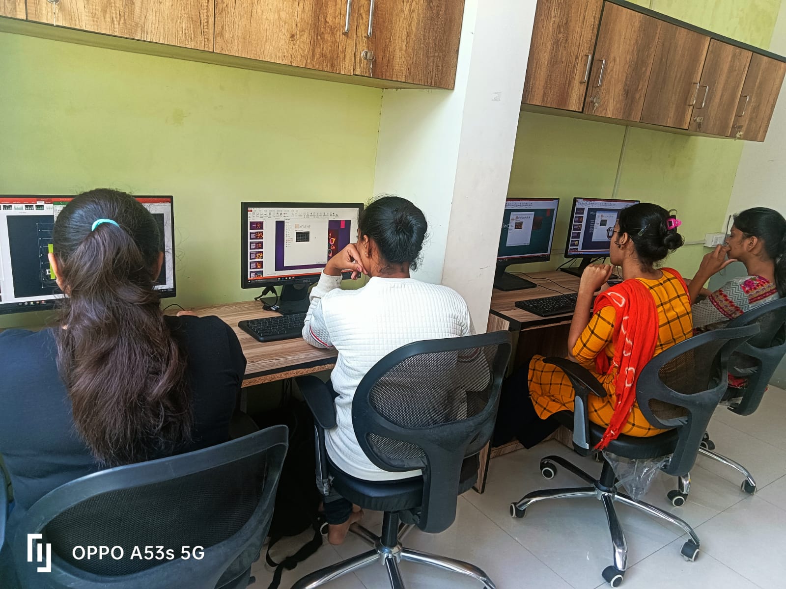Digital Financial Literacy for the Women